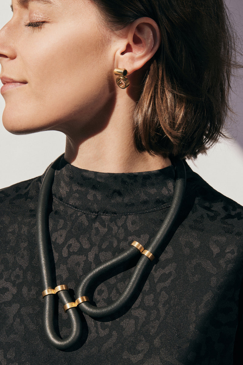 Echo Neckpiece – iloni