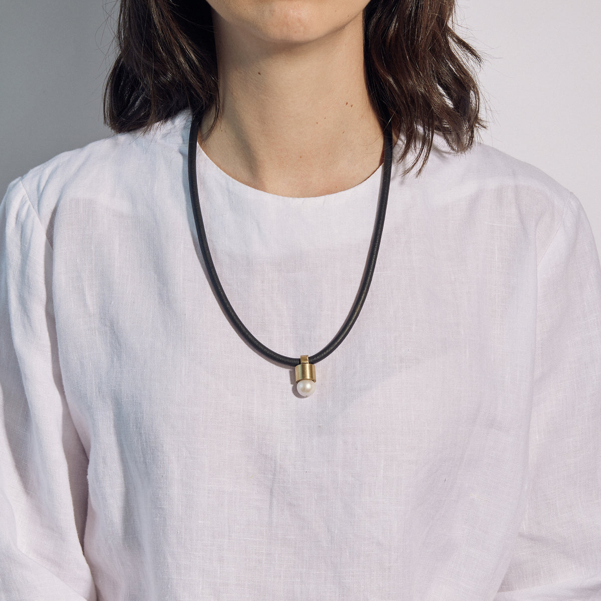 Moon Neckpiece – iloni